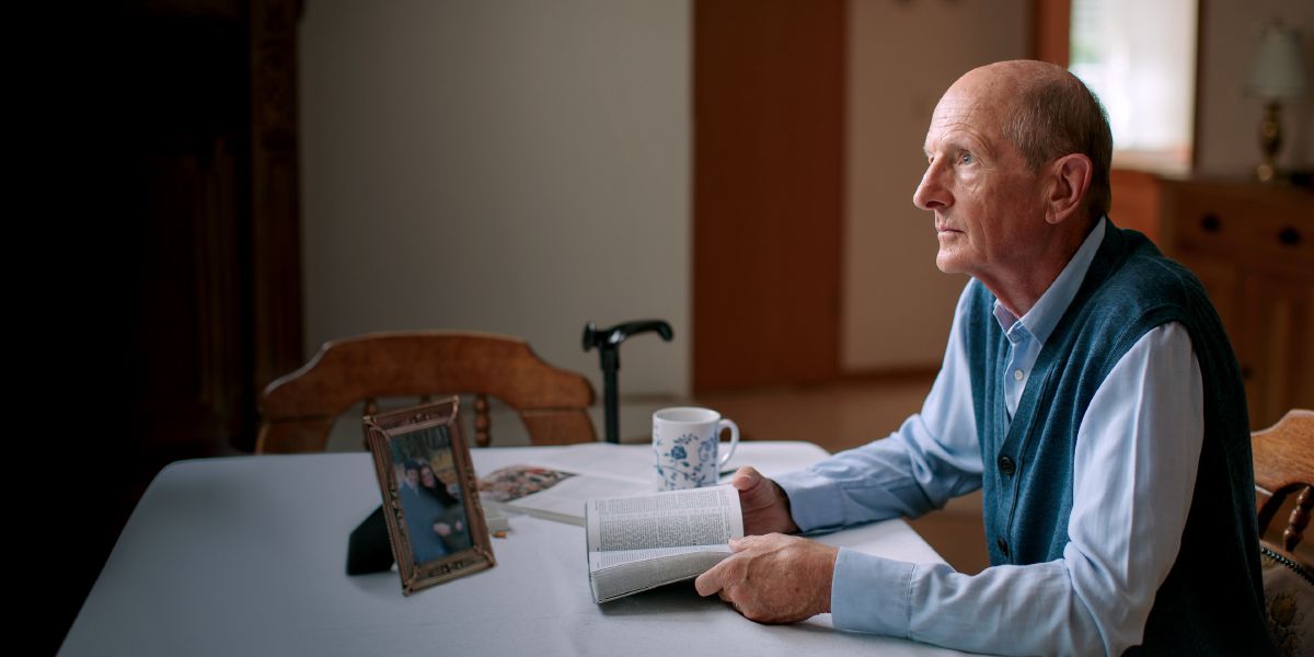 Help to Get Back on Our Feet — Watchtower ONLINE LIBRARY