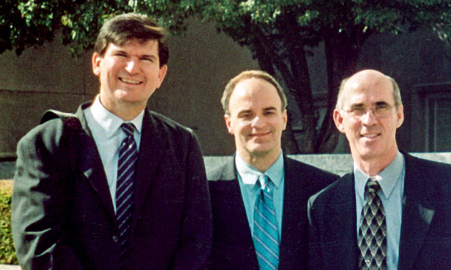 Threats Did Not Stop Them From Serving Jehovah — Watchtower ONLINE LIBRARY