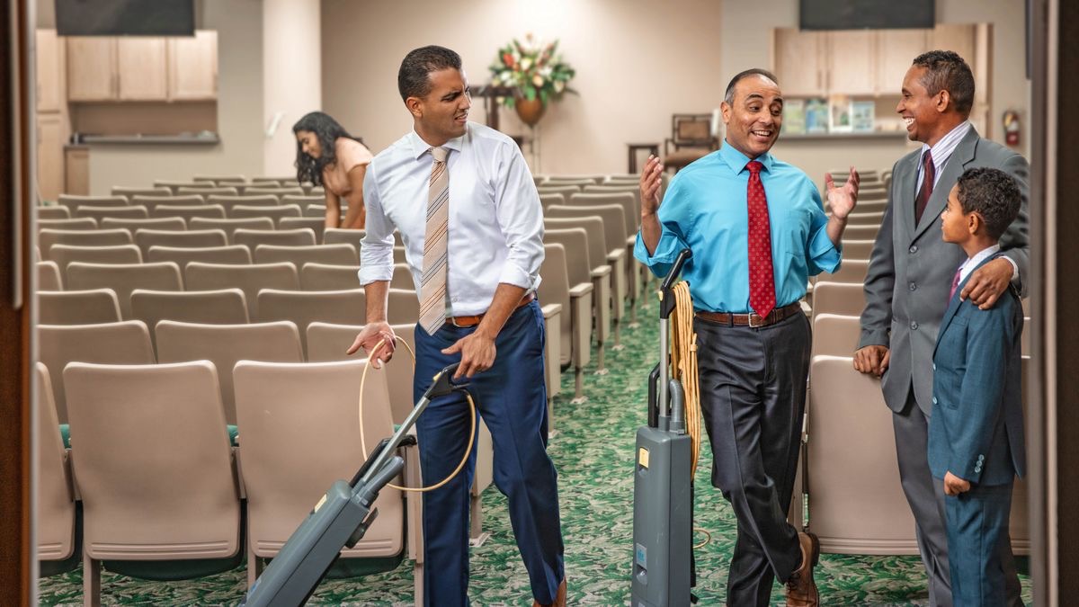 Vea a los demás como Jehová los ve — BIBLIOTECA EN LÍNEA Watchtower