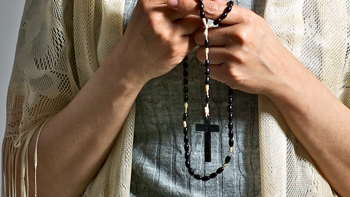 Hoe kun je God aanbidden op een manier die hij goedkeurt? — Watchtower ...